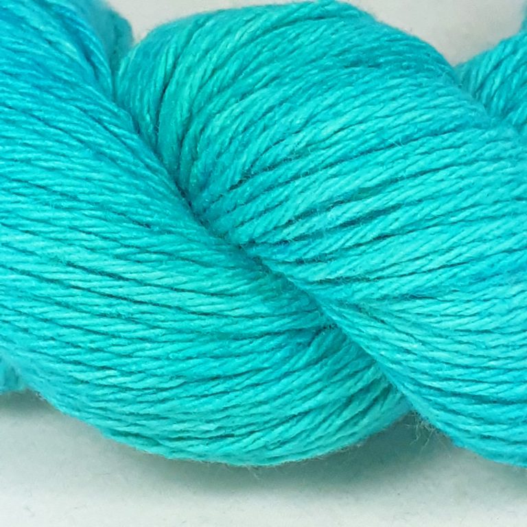 turquoise reclaimed cotton blend yarn : Misterstiltskin